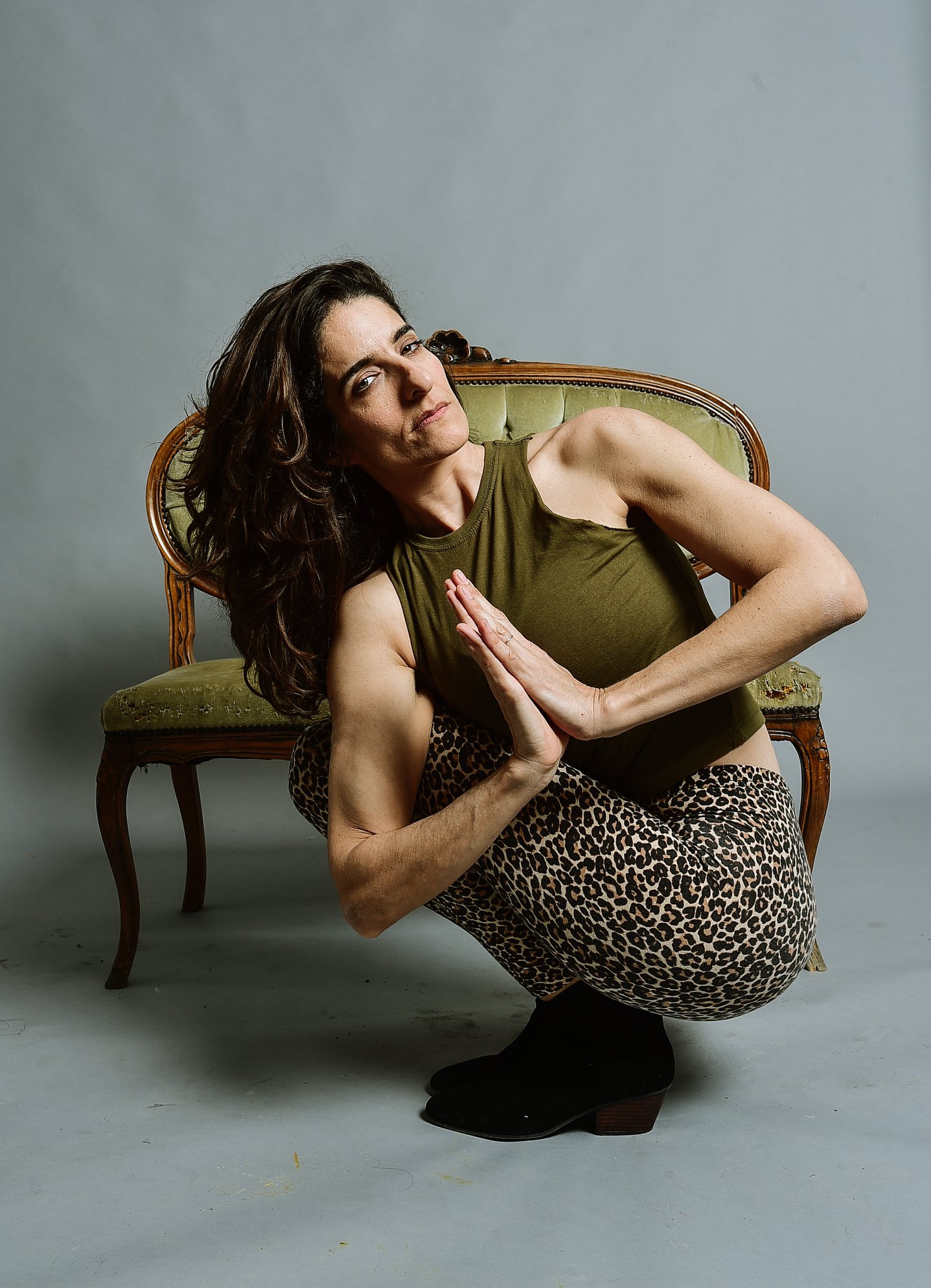 Kerenor Kitches - Yoga Levontin